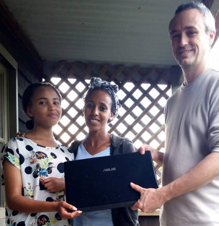 Donate a laptop to help refugees in Australia - Sanctuary Australia ...